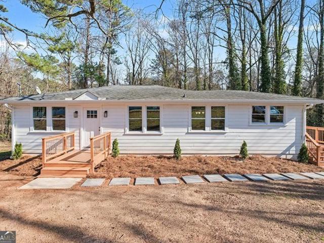 5284 Campbellton Rd SW, Atlanta, GA 30331