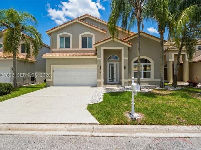5285 NW 112th Ter, Coral Springs, FL 33076