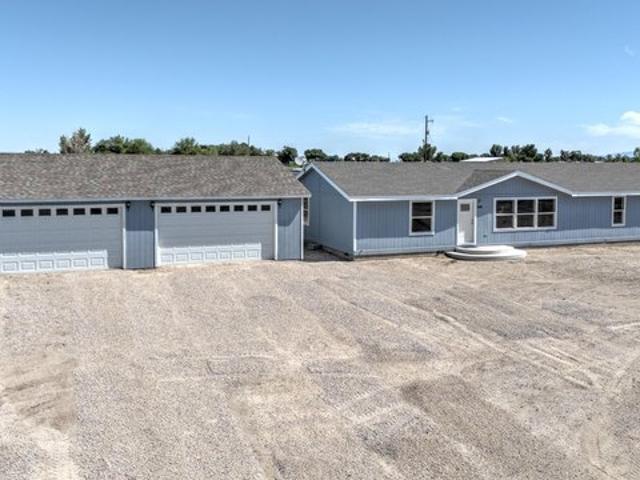 5285 Allegre Ln, Fallon, NV 89406