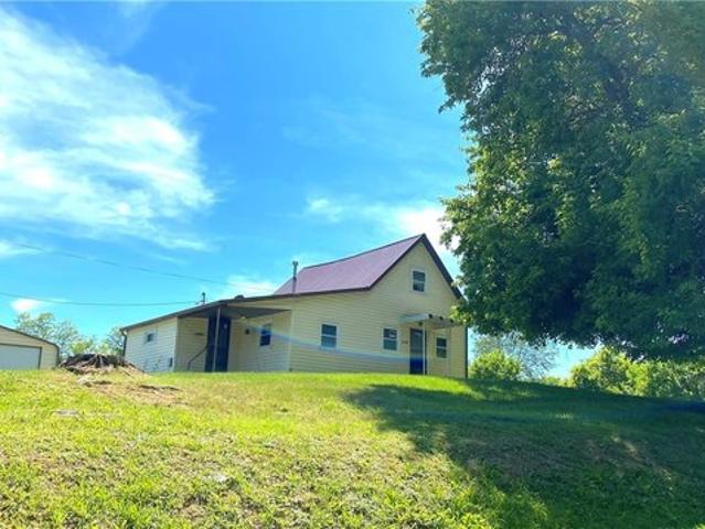 5285 Federal Rd, Coolville, OH 45723