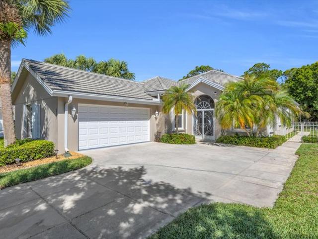 5287 SE Sweetbrier Ter, Hobe Sound, FL 33455