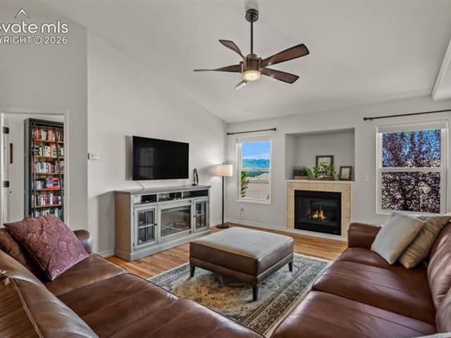 5288 Mountain Peak Point