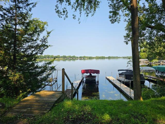 5288 R19 53rd Street NE