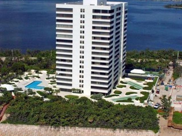 5280 N Ocean Dr Apt 1E, Riviera Beach, FL 33404