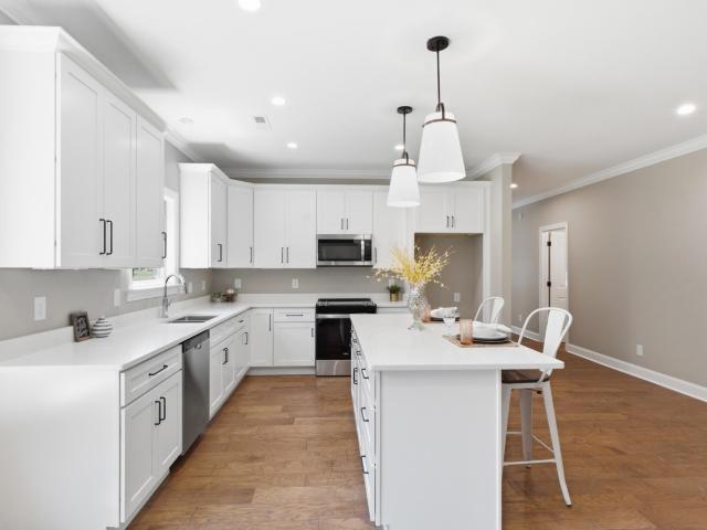 5280 Baylor Street NW