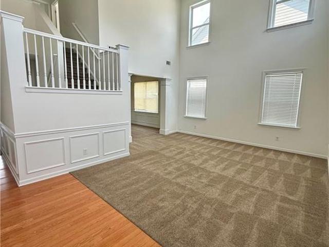 5280 Lakerock Way SW
