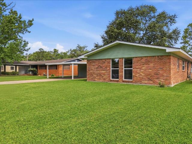5280 Swallow Drive