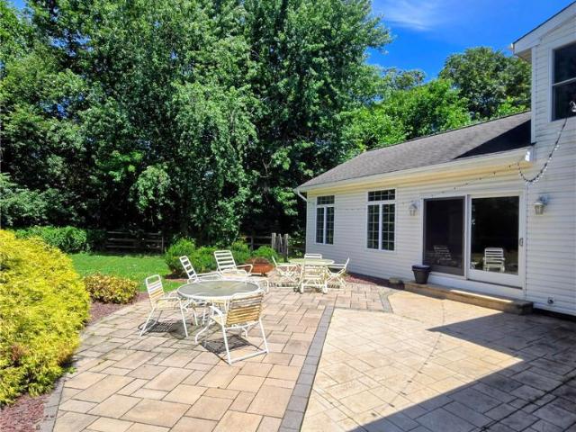 5280 Vermont Drive