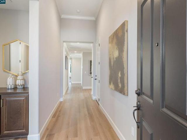 5280 Waterleaf Ln, Fairfield, CA 94534