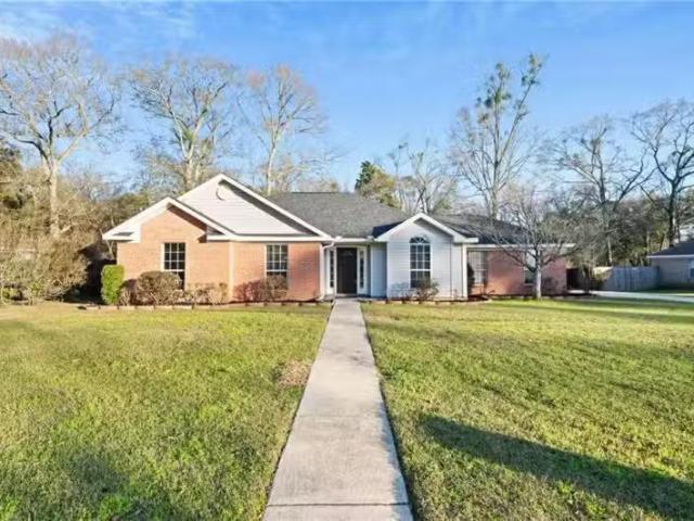 5281 SOUTHERN OAKS TRL, GRAND BAY, AL 36541 Single Family Resi.