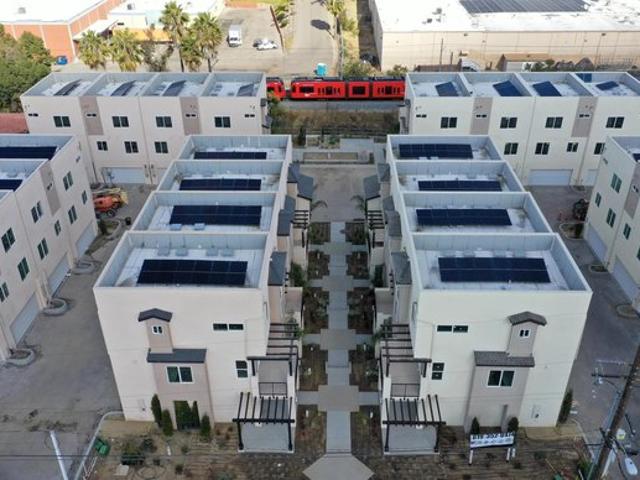 5282 Naranja St Unit 3, San Diego, CA 92114