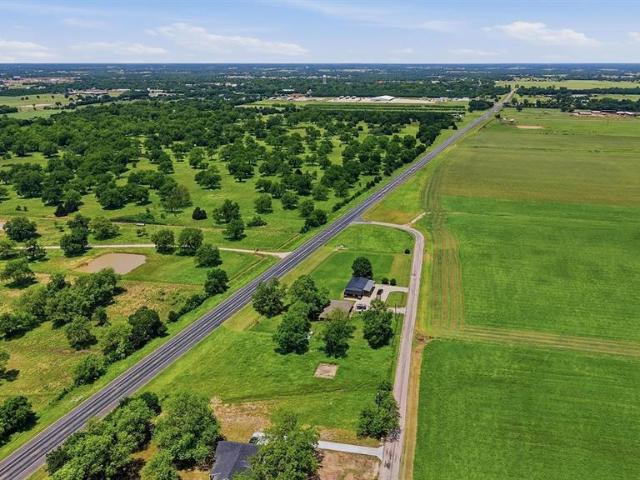 5283 Old Town Rd, Whitesboro, TX 76273 | MLS #21198