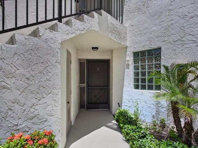5283 Europa Dr Apt D, Boynton Beach, FL 33437