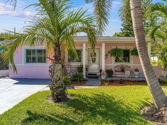 528 77th Ave, Saint Pete Beach, FL 33706