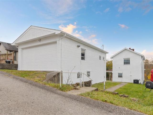 528 9th St, Pitcairn, PA 15140 | MLS #1730 | Compass