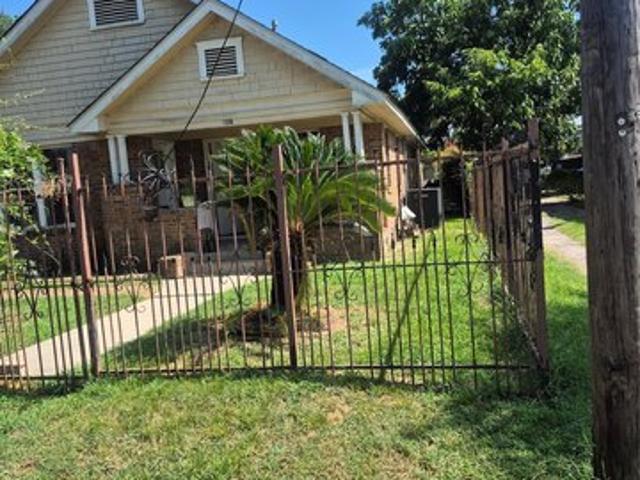 528 Caplin St, Houston, TX 77022