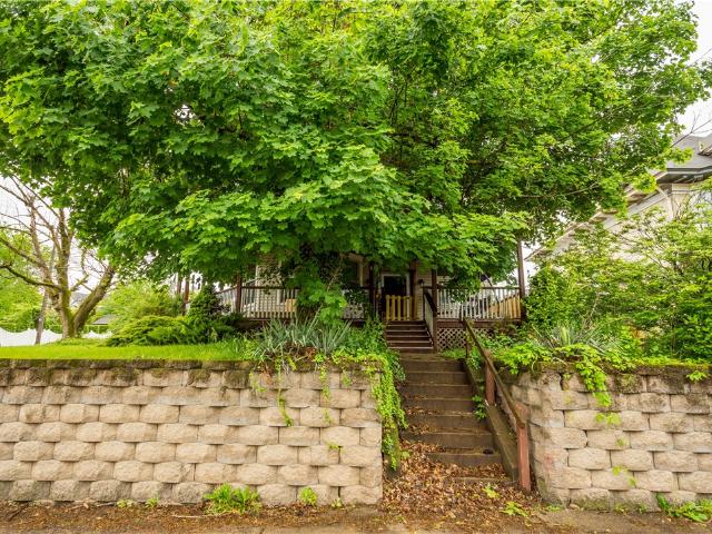 528 Beechwood Avenue