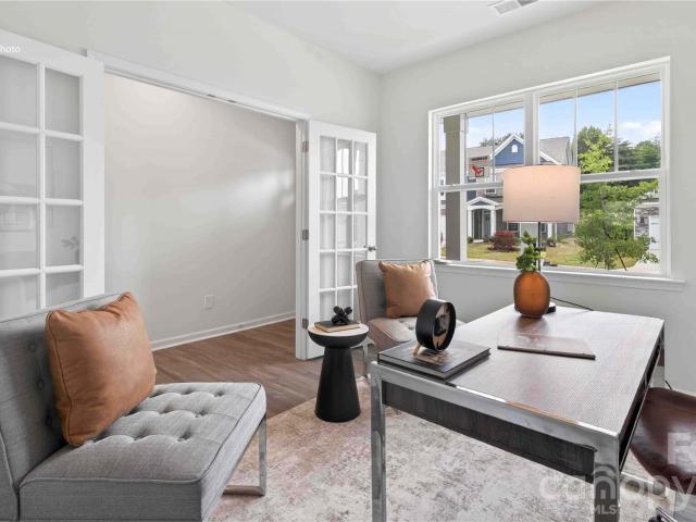 528 Brinkley Drive