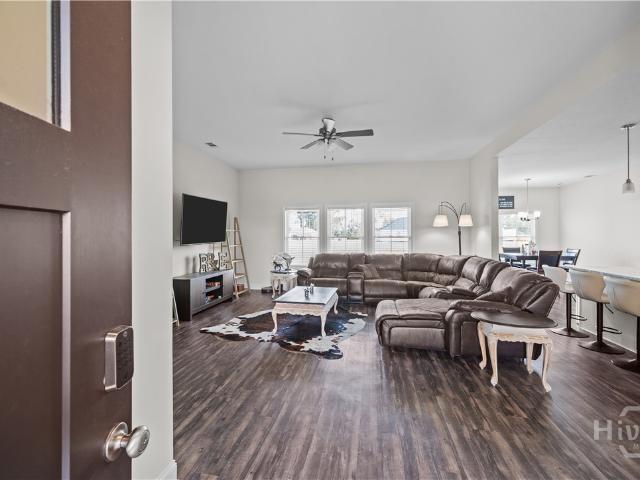 528 Doyle Lane