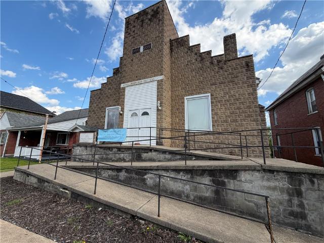 528 E 8th Ave