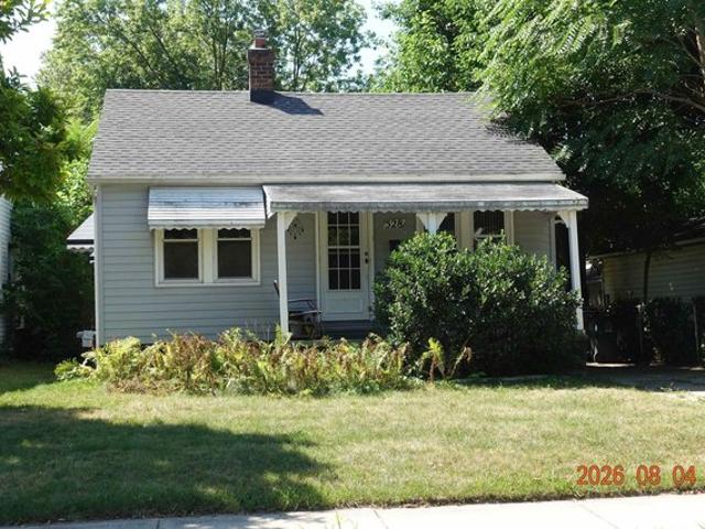 528 E Coy Ave, Hazel Park, MI 48030
