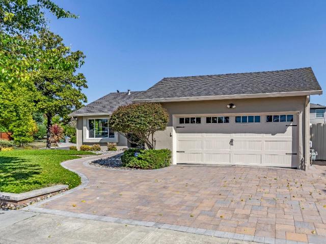 528 Edelweiss Drive