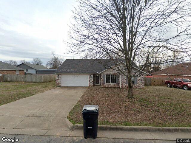528 Evergreen Cir, Lowell, AR 72745