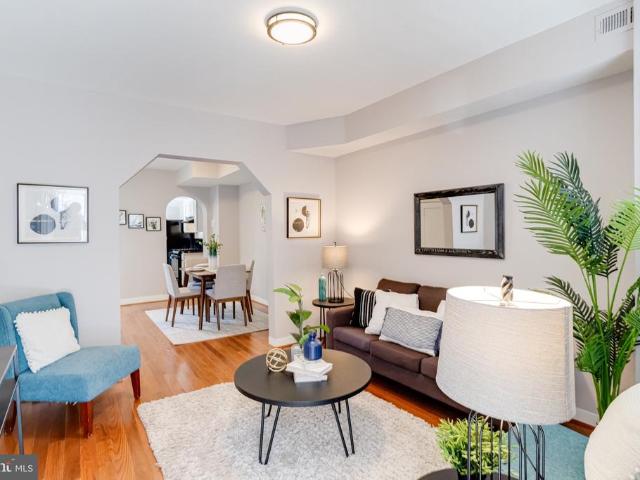528 Holtzman Court