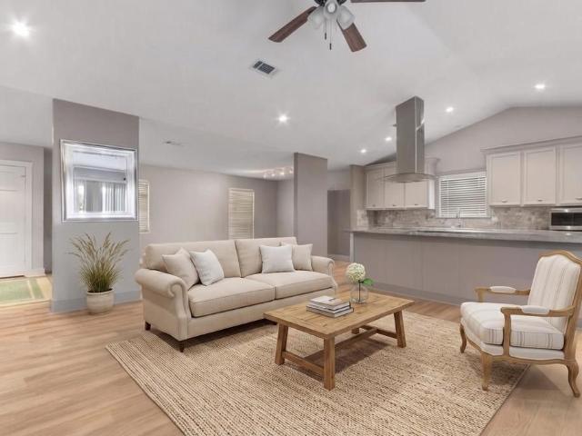 528 Indian Hill Boulevard