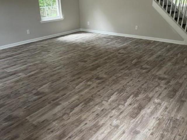 528 Lazy River Lane