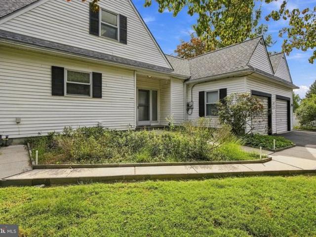 528 Montgomery Rd, Ambler, PA 19002