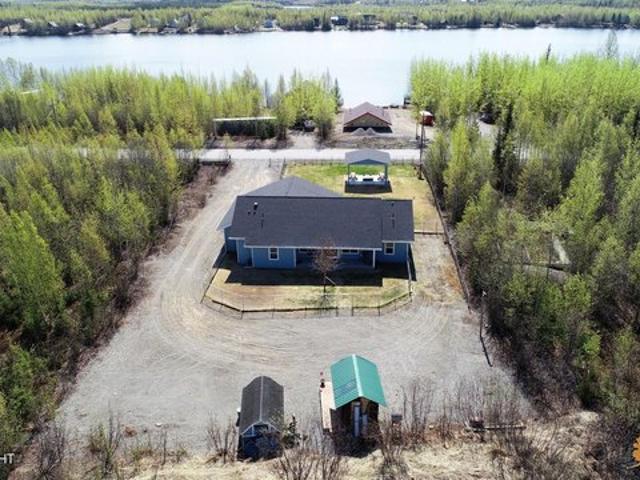 528 N Beaver Lake Rd, Big Lake, AK 99652