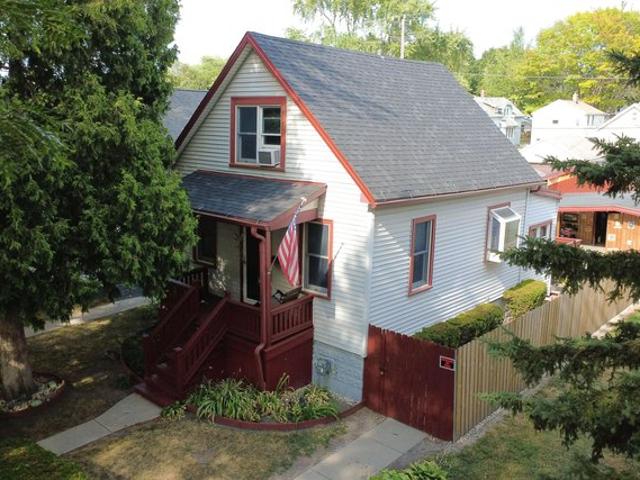 528 S 65th St, Milwaukee, WI 53214
