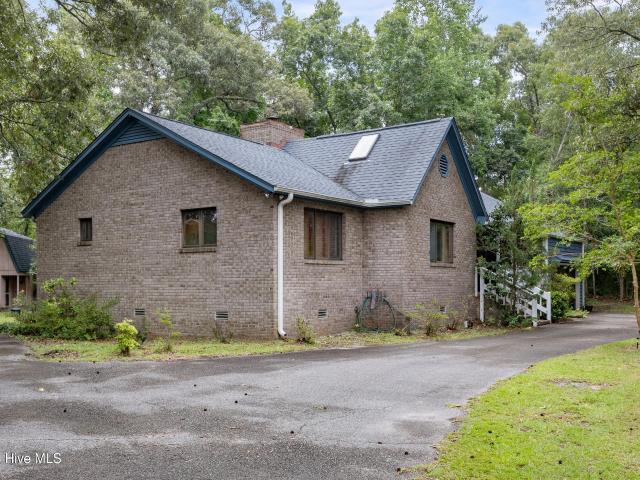 528 Pinehurst Circle