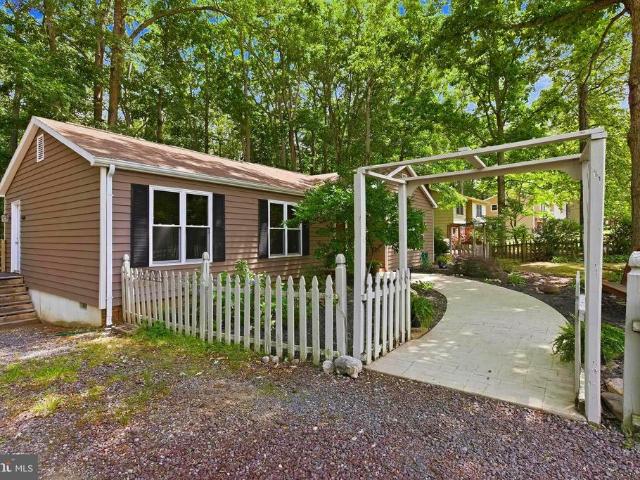 528 Pleasants Drive