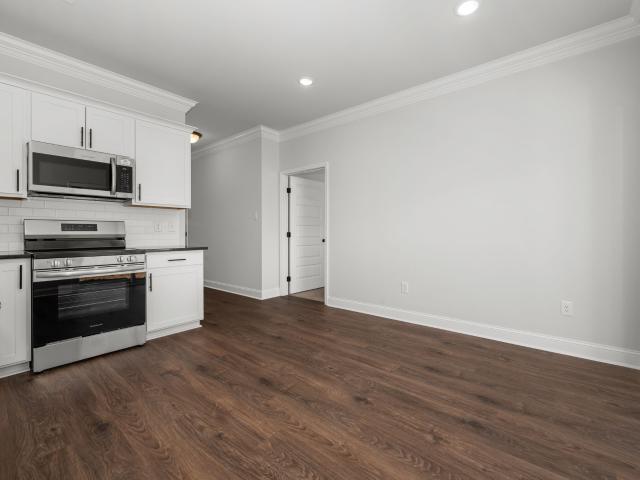 528 Rohan Drive