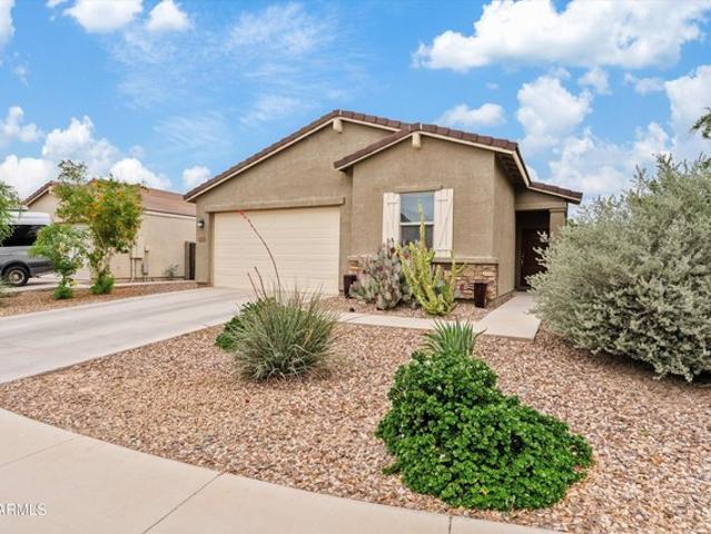 528 W Magena Dr, San Tan Valley, AZ 85140