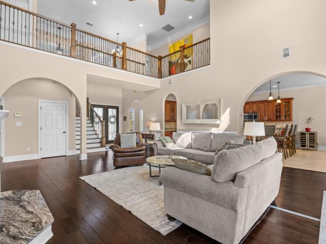 528 Walcott Dr, Myrtle Beach, SC