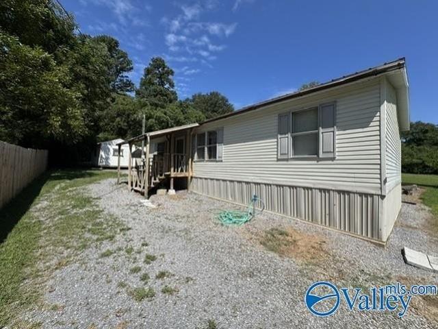 528 Warrenton Rd, Guntersville, AL 35976