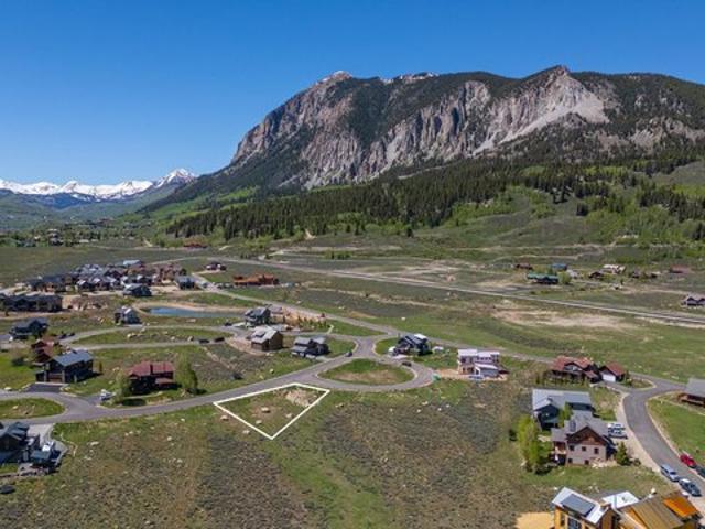 528 White Stallion Cir, Crested Butte, CO 81224