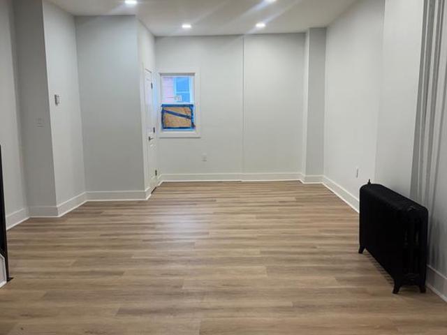 528 Willard Street