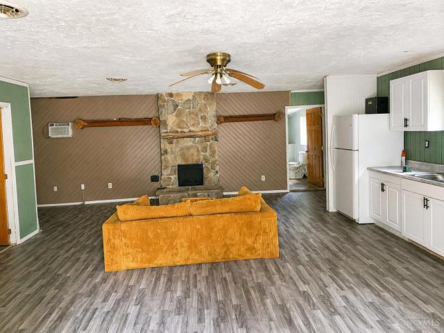 528 Tom Brown Road