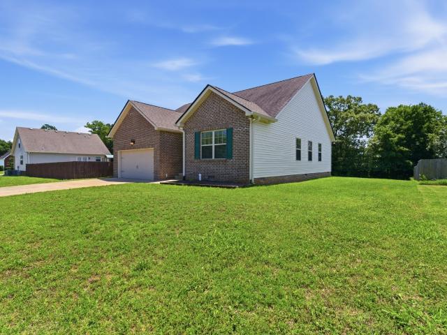 528 Twyla Dr
