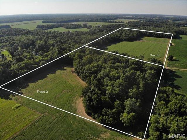 5295 Cross Rd, Salem, IL 62881