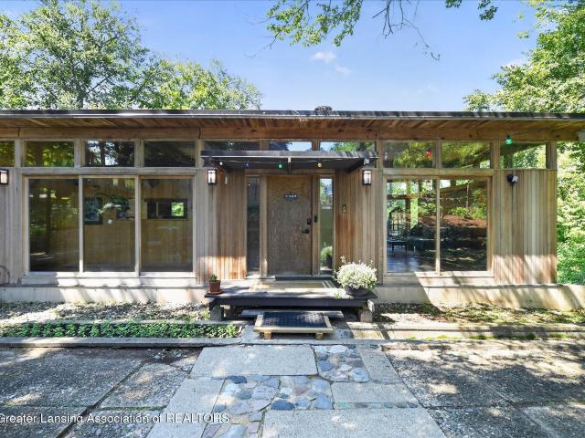 5297 Willow Highway