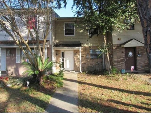 5298 Tullis Dr, New Orleans, LA 70131