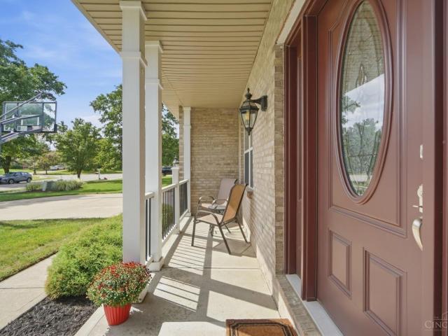 5292 Greenhouse Drive