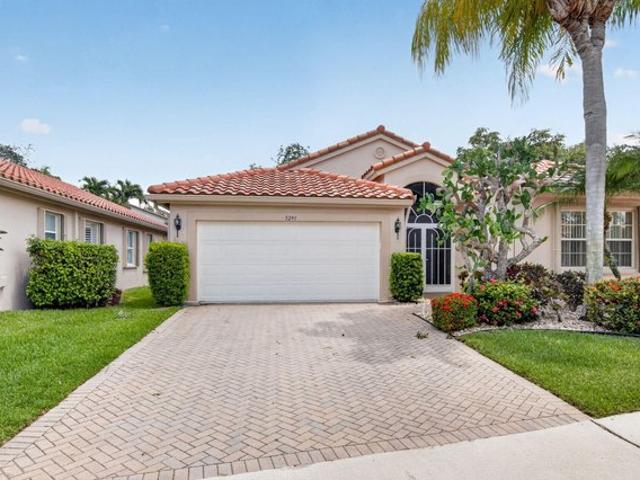 5293 Grey Birch Ln, Boynton Beach, FL 33437