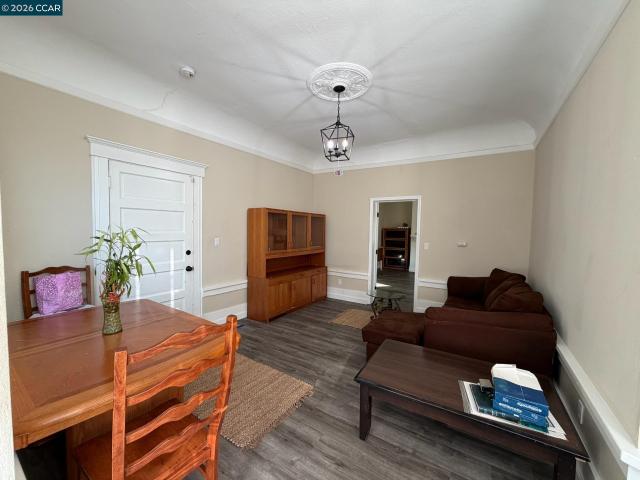 529 Carolina St Apt#2