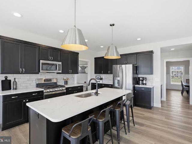 529 Breezewood Lane